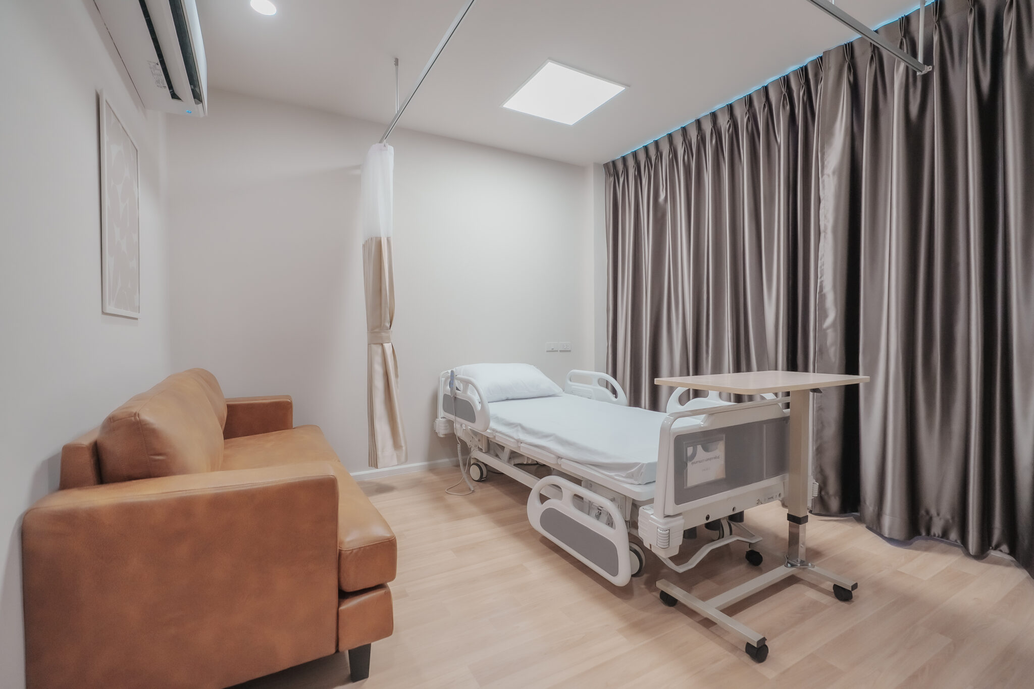 WALK WELL ศูนย์ฟื้นฟูผู้ป่วยหลอดเลือดสมอง โดยแพทย์เฉพาะทาง